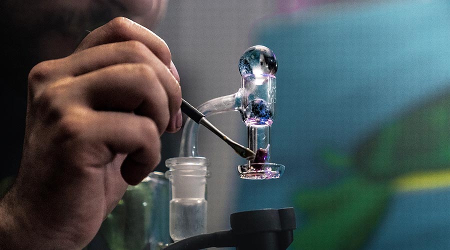 How a Dab Rig Can Improve Your Smoking Experience - Manometcurrent How a Dab Rig Can Improve Your Smoking Experience - Manometcurrent