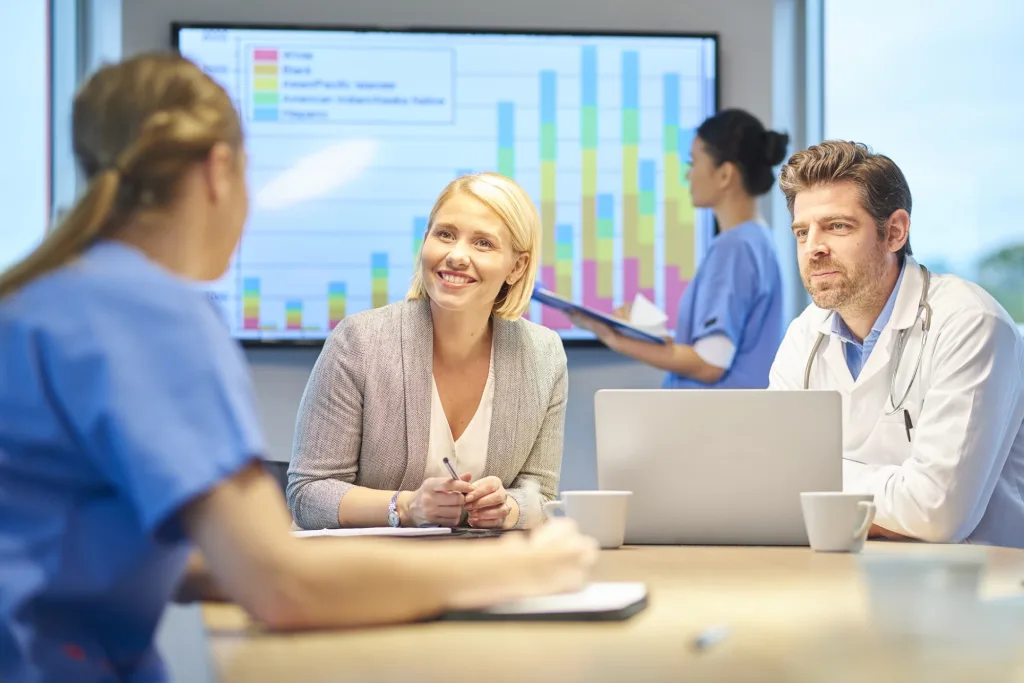 Navigating the Benefits of an MBA in Healthcare Management Program ...