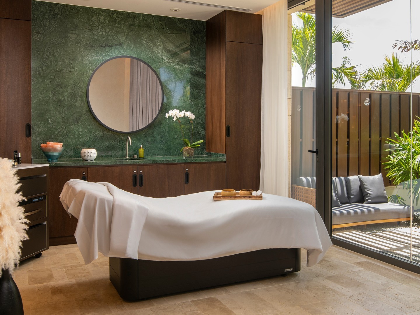Revitalizing Your Home Spa Experience with Modern Technology ...