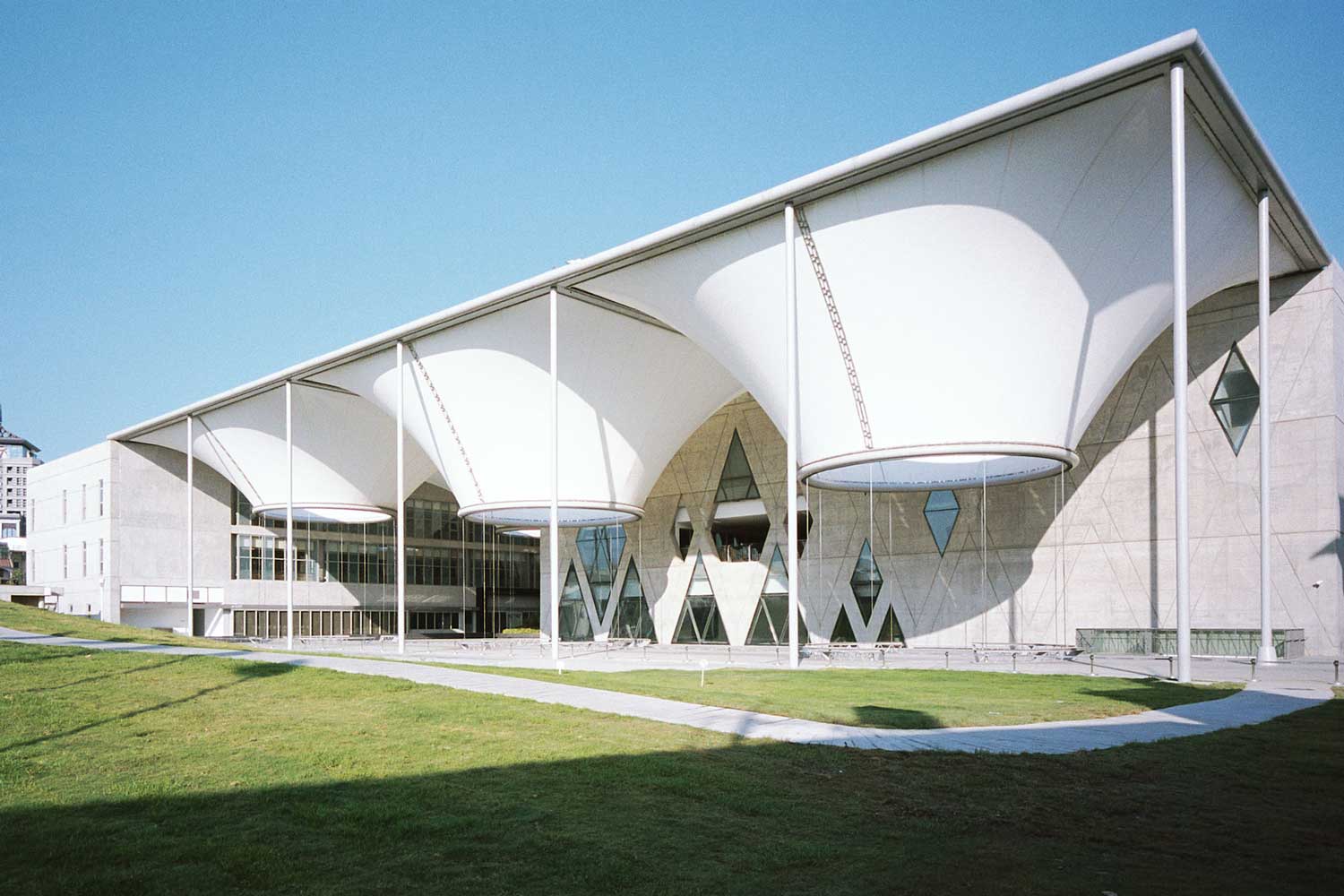 Innovative Uses for Tension Fabric Buildings - Manometcurrent