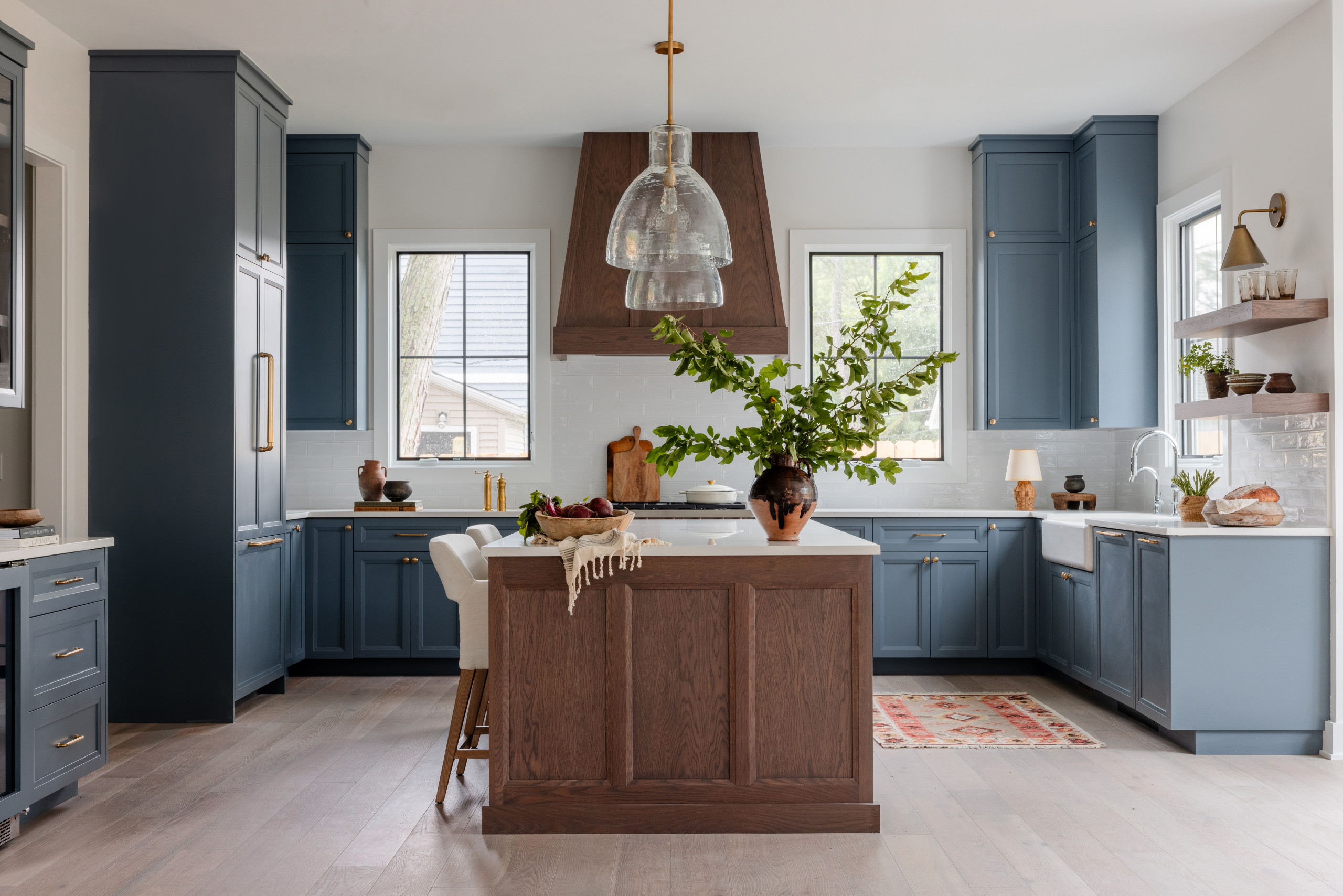 How Can You Design a Kitchen That Multiple People Can Actually Use at Once? - Manometcurrent